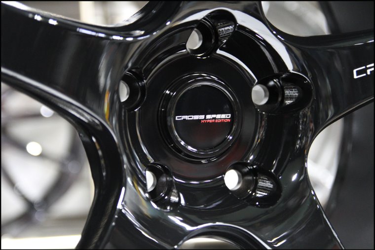 [K3 GT] 휠튜닝 핫스터프 CR5 크로스스피드 글로스블랙 18인치 아이박 다운스프링